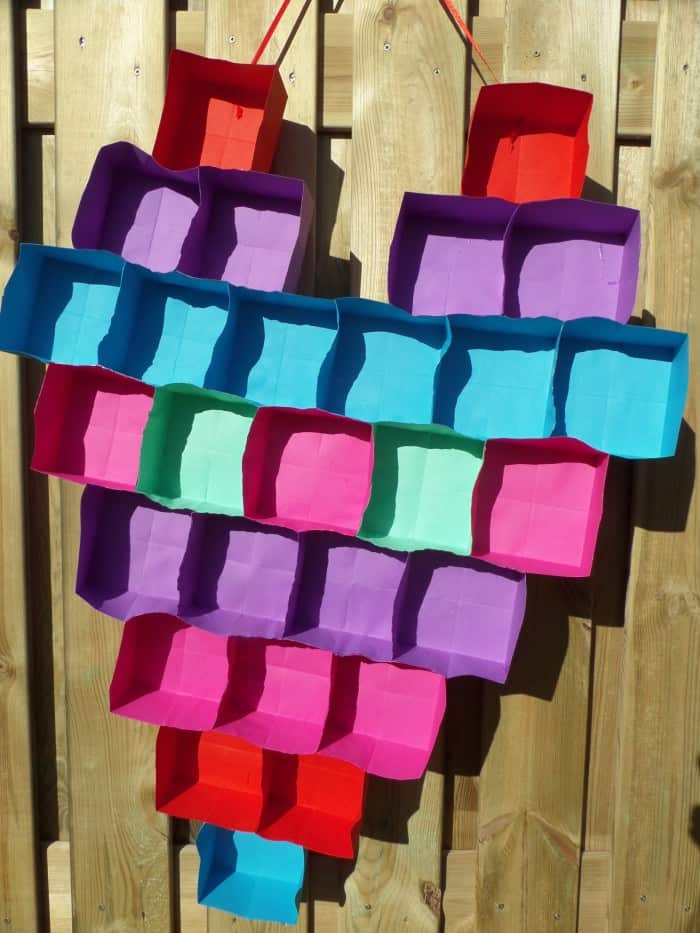 Moederdag hart knutselen van doosjes | Knutsel ideeën voor kinderen